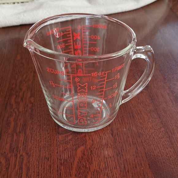 Corning PYREX | Kitchen | Vintage Pyrex Corning Glass Measuring 2 Cup ...